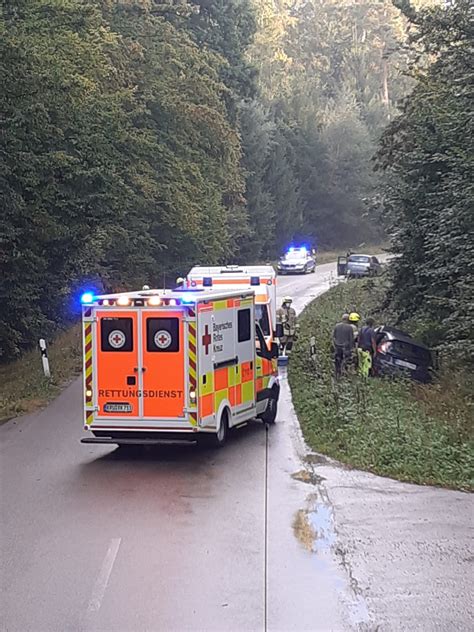 THL1 VU Mit PKW Freiwillige Feuerwehr Ichenhausen