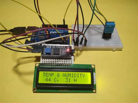 DIY Weather Station With Arduino DHT11 Sensor