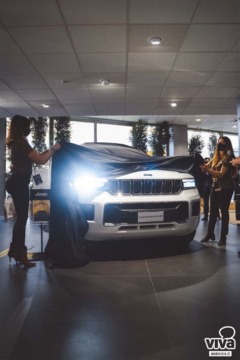 Bari Maldarizzi Presenta La Nuova Jeep Grand Cherokee