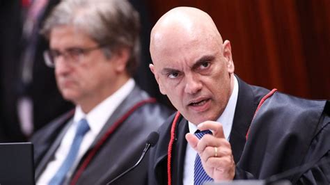 Após tentativa de atentado terrorista Alexandre de Moraes toma decisão