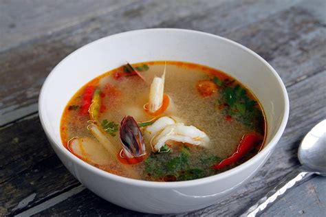 Recette soupe épicée Thaï à la citronnelle Jevto Bond