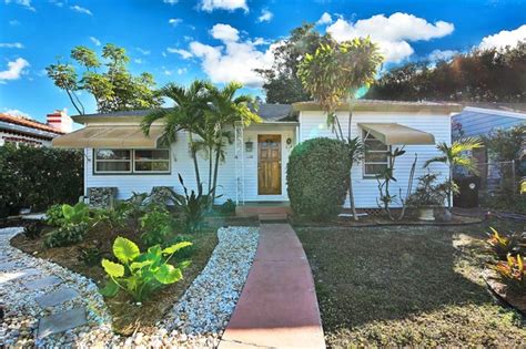 1126 N M St Lake Worth Beach FL 33460 Realtor