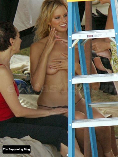 Karolína Kurková Nude Sexy Collection 23 Photos TheFappening