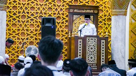 Salat Idul Adha Di PT Semen Padang Hari Raya Kurban Pengingat Nilai