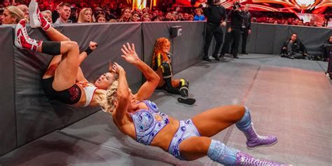 The Most Brutal Women S Rivalries In Wwe History