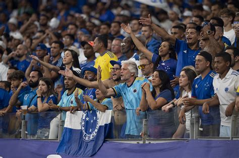 Ronaldo quebra o silêncio e declaração deixa torcida do Cruzeiro furiosa
