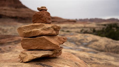 What Is The Meaning Of Stacking Rocks On A Trail Love Life Be Fit
