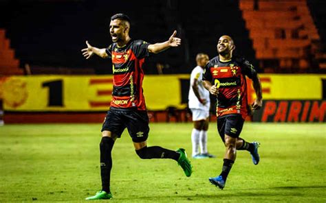 Sport vence Tombense no último jogo sem público na Ilha e sobe 6
