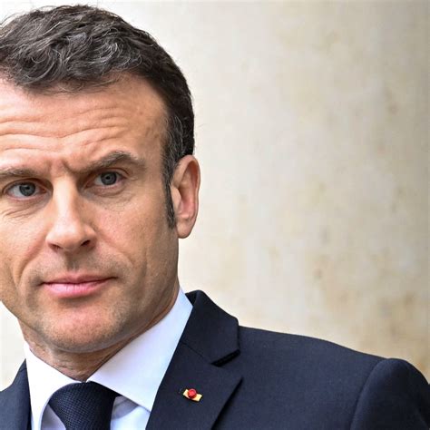 Emmanuel Macron redescend dans l arène ce quil faut en attendre