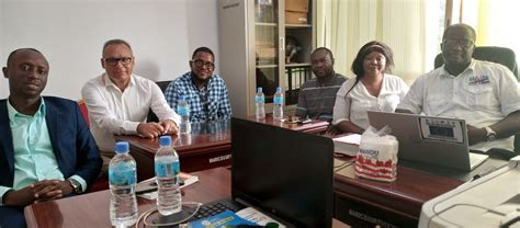 REALISATION D EVALUATIONS D IMPACT ENVIRONNEMENTAL ET SOCIAL EIES ET