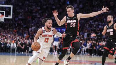 Eastern Conference Semifinal New York Knicks Hold Nerve To Win Game 5