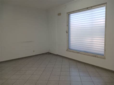 Espaço Comercial Rua Joaquim da Silva Nogueira 7 Sacavém E Prior Velho