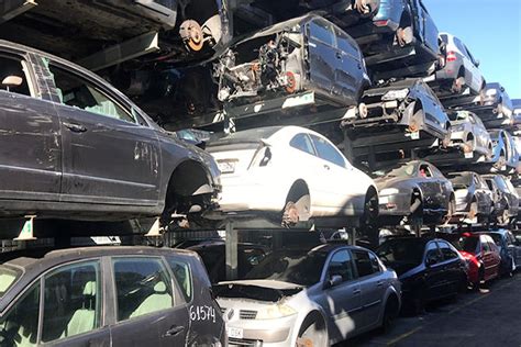 Como los autos de desguace pueden salvar tu vehículo Web Desguaces Plaza