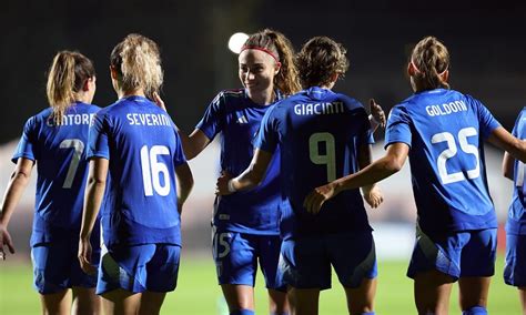 Italia Spagna Oggi In Tv Amichevole Calcio Femminile Orario Dove