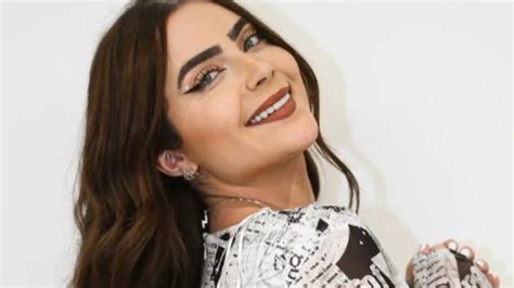 Jade Picon aposta em vestido caríssimo usado por cantora famosa para