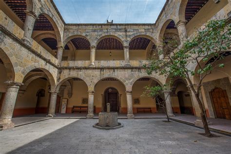 Lugares INAH Museo Regional De Guadalajara
