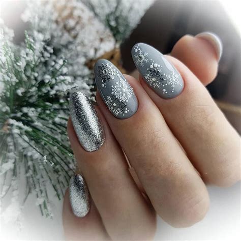 Pr Tons Une Attention Particuli Re Longle En Gel Hiver D Couvrez