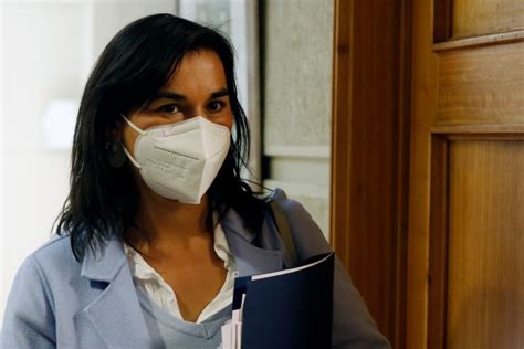 Ministra Izkia Siches respondió a los siete capítulos de la acusación