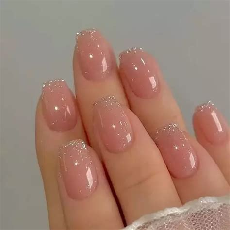 21 Stylish Short Coffin Nail Ideas You Can Flaunt Now Fabbon