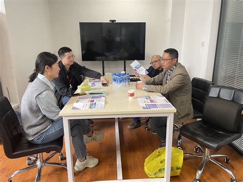 访企拓岗促就业物电学院到九机科技有限公司访企拓岗 云南师范大学物理与电子信息学院