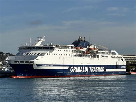 Baleària fleta de larga duración el Ciudad de Mahón FERRYBALEAR