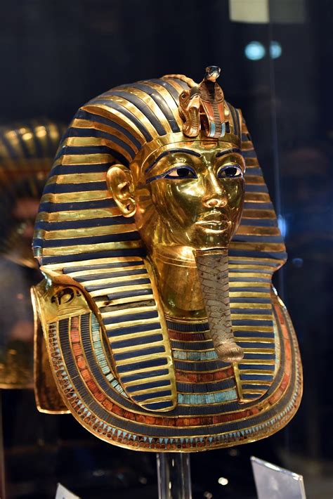 Tutankhamuns Gold Mask Restored After Botched Repair GMA News Online