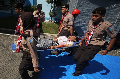 Simulasi Penanganan Bencana Antara Foto