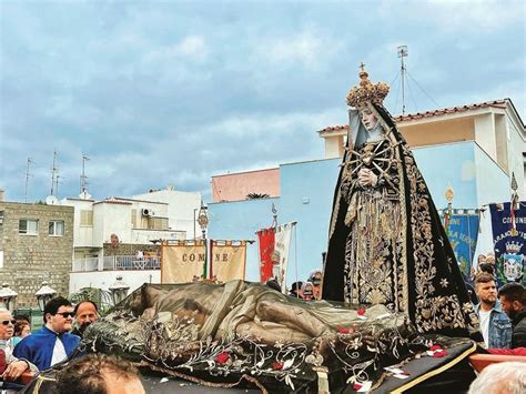Il Sabato Santo Di Forio Gaetano Maschio E I Suoi Artisti In In Piazza