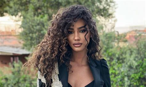 Grande Fratello 2023 Samira Lui chi è età vita privata Instagram