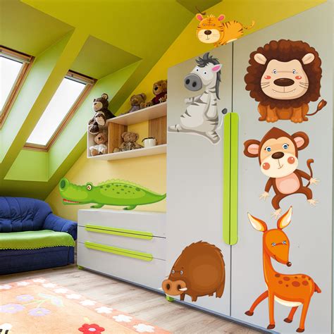20 vinilos infantiles que te encantarán para la habitación de los niños
