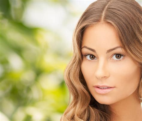 Concepto De Belleza Personas Y Salud Hermosa Cara De Mujer Joven