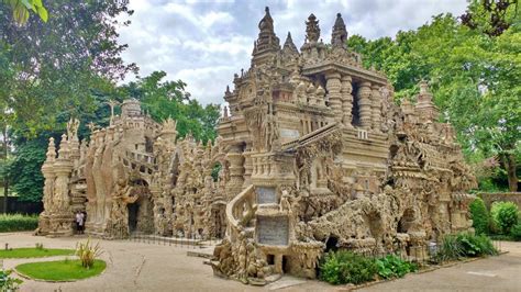 Le Palazzo Ideale Unique Au Monde Inspire Les Artistes Depuis Plus De