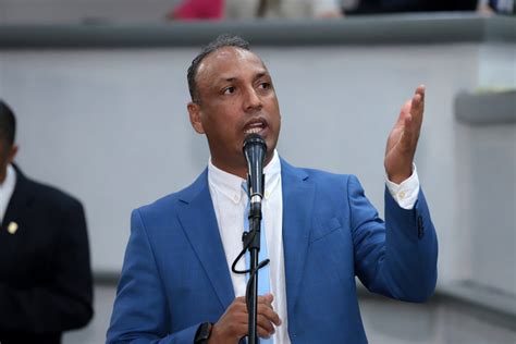 Frente Parlamentar em Defesa da Vida é lançada na Câmara de Campo