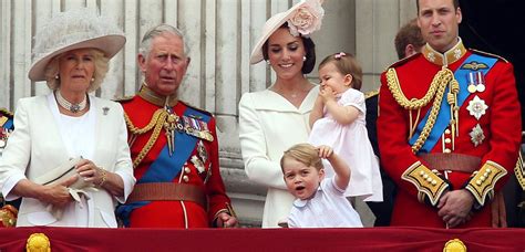 Galerija Slika Transformacija Kate Middleton Od Minice Do Strogih