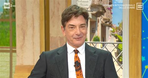 Oroscopo Paolo Fox Di Oggi 11 Maggio 2023 Sagittario Capricorno