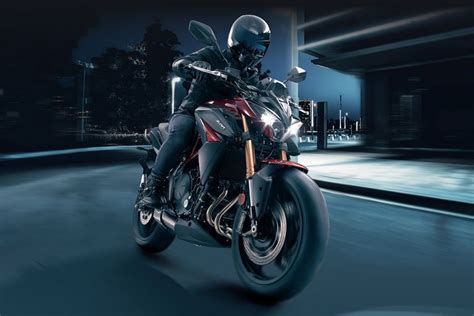Kymco Rilis K Rider 400 Facelift Naked Bike Bermesin Kawasaki