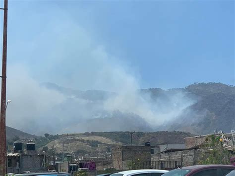 Con Todo Se Intenta Apagar El Gran Incendio En El Cerro De San Juan De