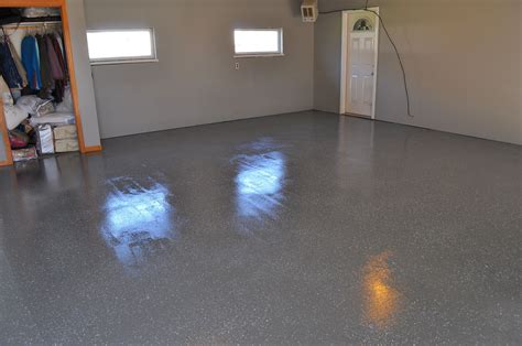 How To Epoxy Paint A Concrete Floor Flooring Tips
