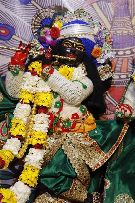 Pin By Vivek Joshi On Jay Radhay Krishna Lord Krishna Hd Wallpaper