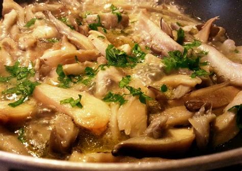 Setas al ajillo Receta de Raquel Nieto Martínez Cookpad