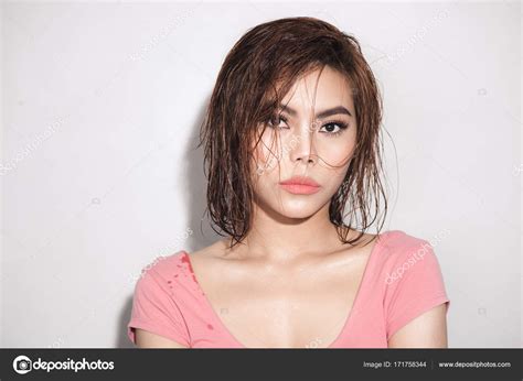 Wet Oriental Women