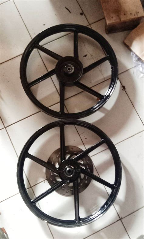 Velg Pelek Depan Belakang Lokal Suzuki Smash Pnp Shogun Lazada Indonesia