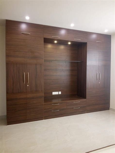 4 Doors Brown Wooden Wardrobe With Locker At Rs 1300 Sq Ft In