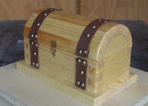 Free Wooden Pirate Chest Plans Image To U