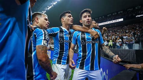 A escalação do Grêmio hoje para encarar o Fluminense