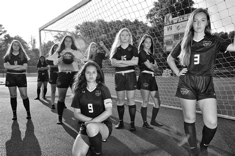 Girls Soccer Pictures Girls Soccer Team Soccer Players Group Pictures Team Photos Sports