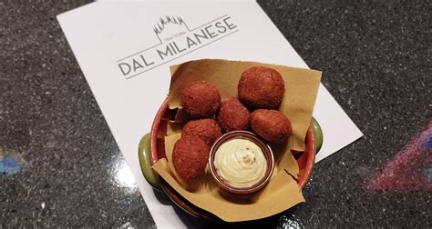 Cosa E Come Si Mangia Dal Milanese Al Teatro Degli Arcimboldi Di