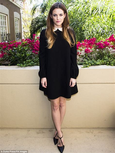 Riley Keough Legs Naked Onlyfans