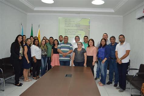 Sebrae e Prefeitura assinam convênio do programa Jovens Empreendedores