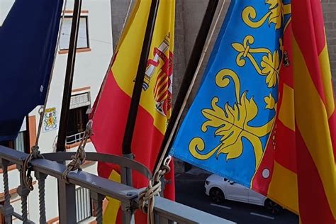 Suspendidos los actos festivos en Sax por los tres días de luto oficial